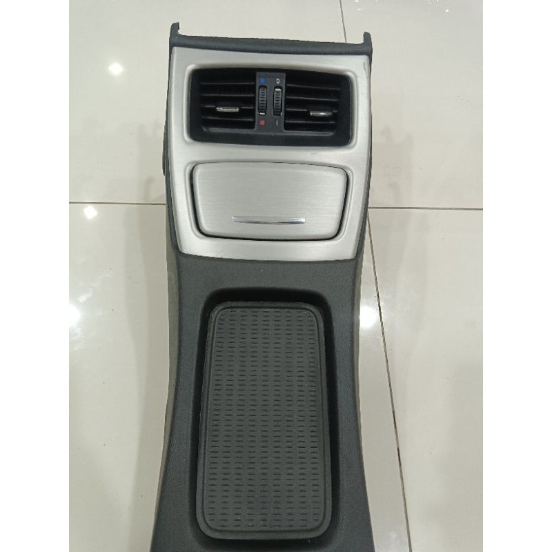 BMW E92 rear console full set original Germany | Shopee Malaysia