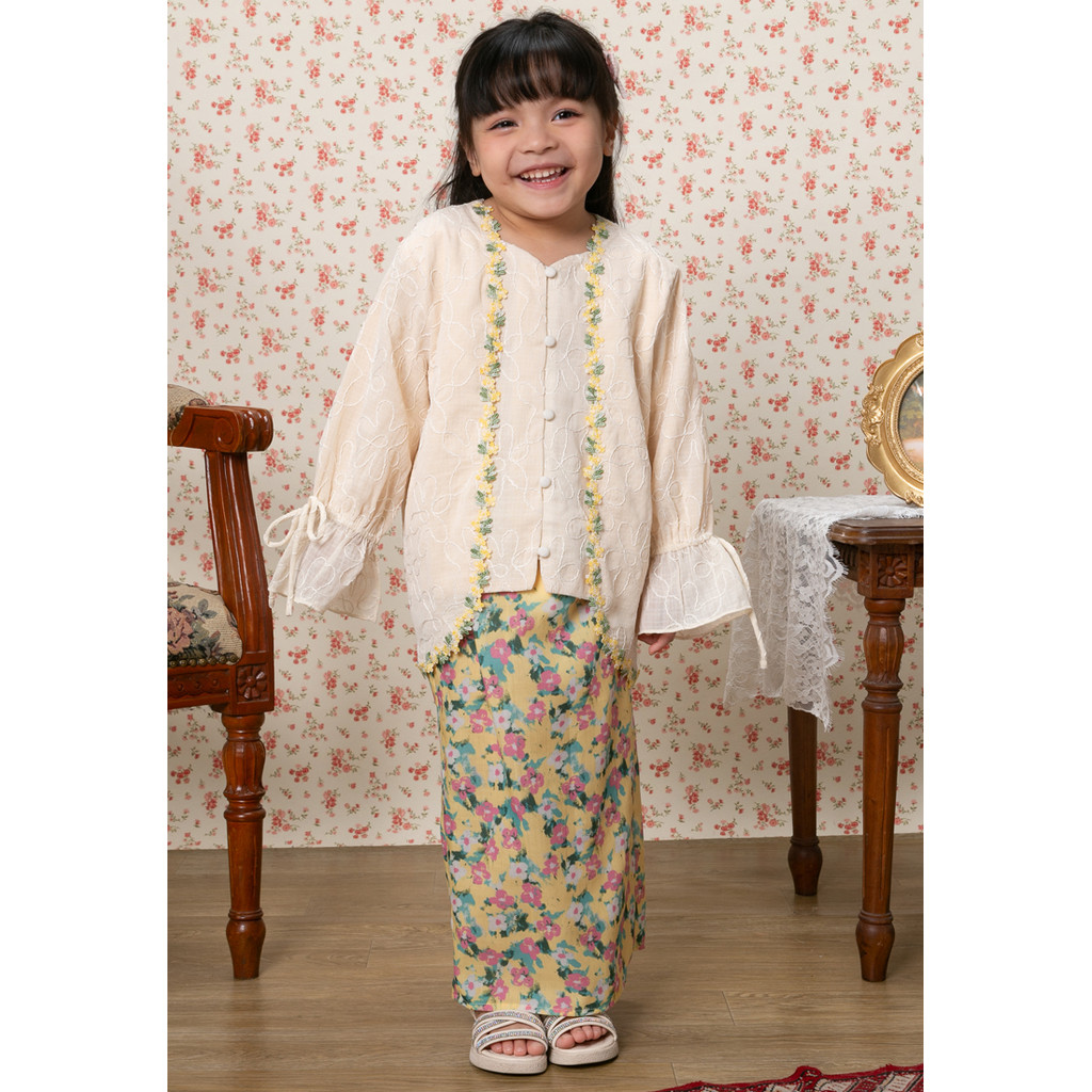 Lubna Kids - DARISA KEBAYA WITH PAREO SKIRT SET (Girls) | Shopee Malaysia