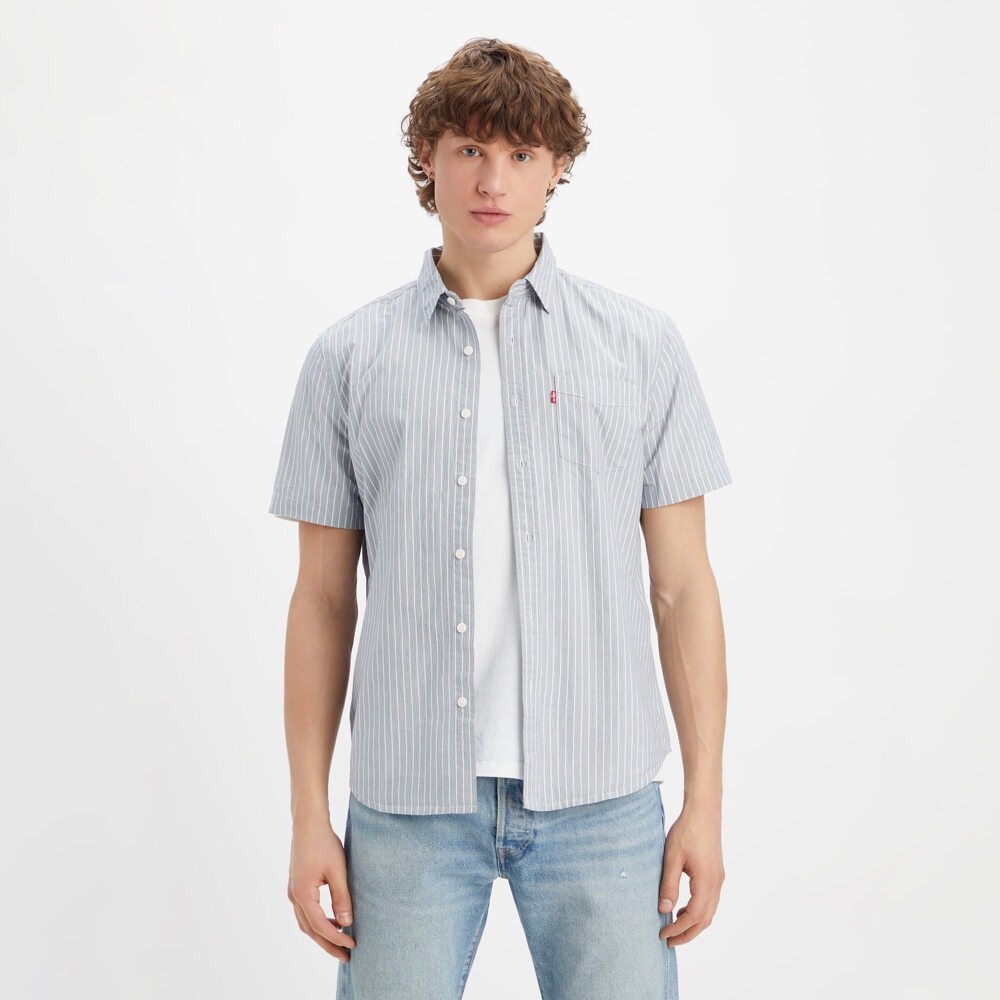 Levi's® Men's Short-Sleeve Classic Standard Fit Shirt 86627-0160 ...