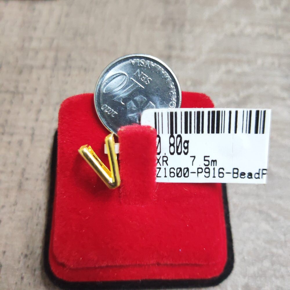 Emas916, Bead Bead Licin Huruf V 1.0 cm Pd 1600 P532 0.48 | Shopee Malaysia