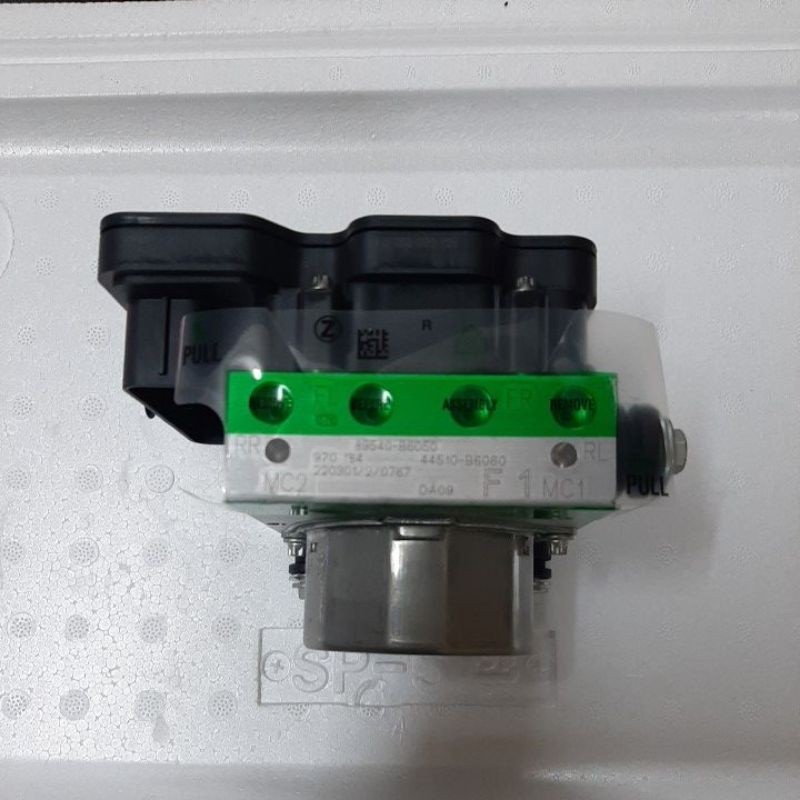 ORIGINAL Perodua AXIA 1.0 Year 2019 ABS Pump. Part Nombor 89540-B6050 ...
