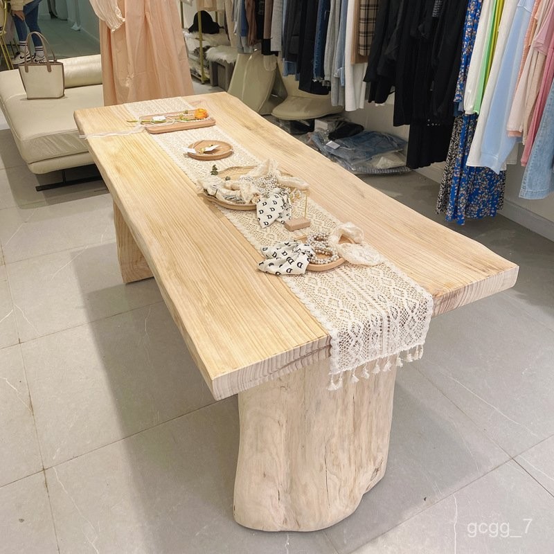 J-H/Nordic Clothing Store Old Wooden Table Display Table Middle Display ...