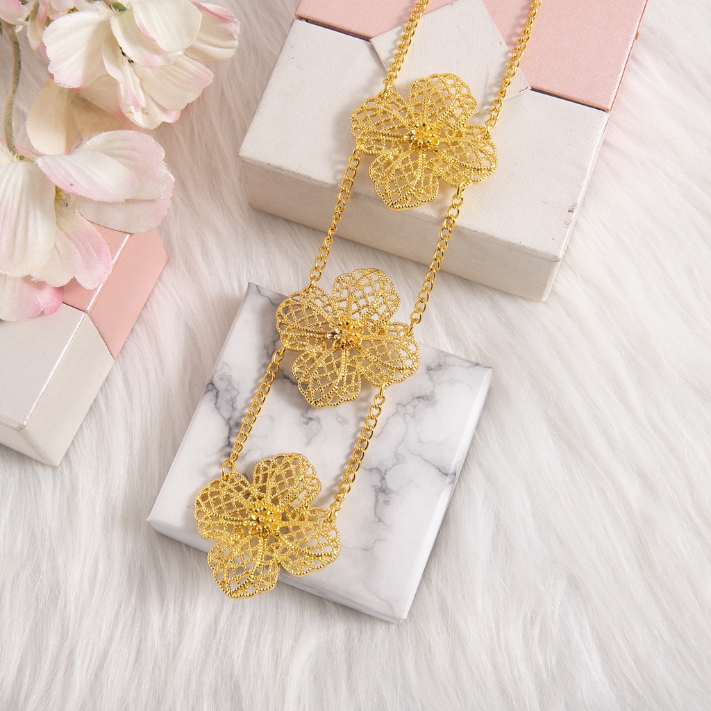 Musmu Ladies Brooch Dokoh Kebaya Berantai/Three-Piece Set Gold Brooch ...