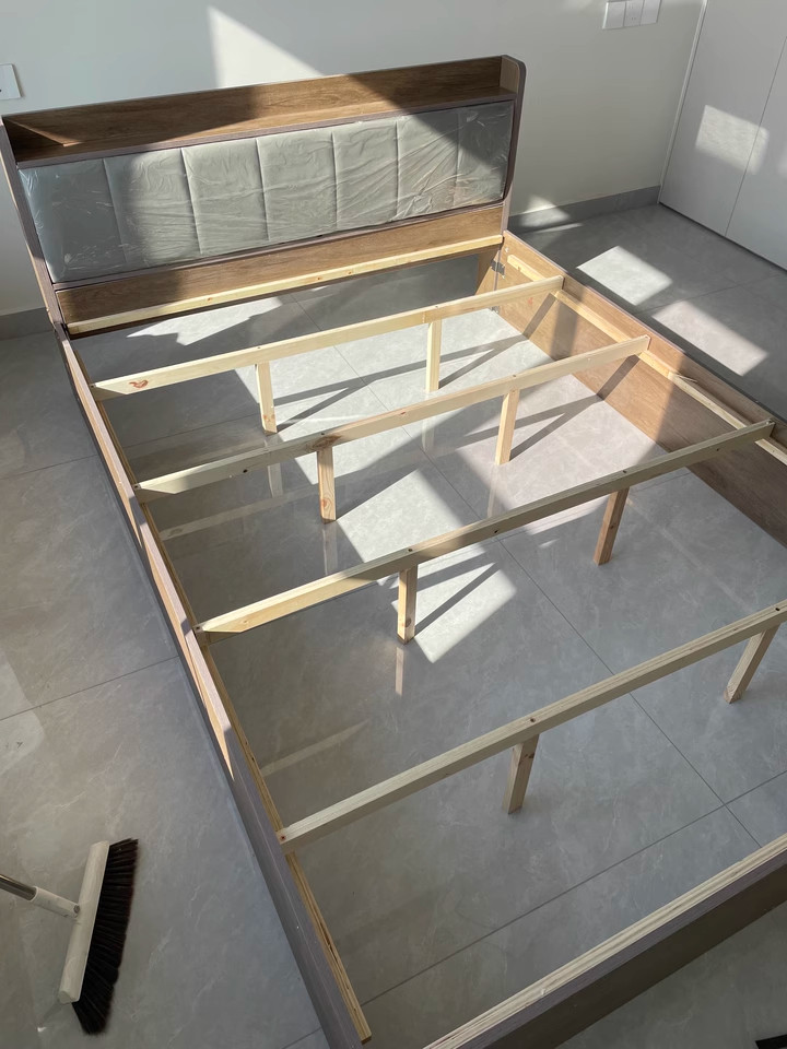 【𝟐-𝟑 𝐝𝐚𝐲𝐬 𝐝𝐞𝐥𝐢𝐯𝐞𝐫𝐲】YIJU Queen Solid Wood Bed Frame With Headboard Soft ...
