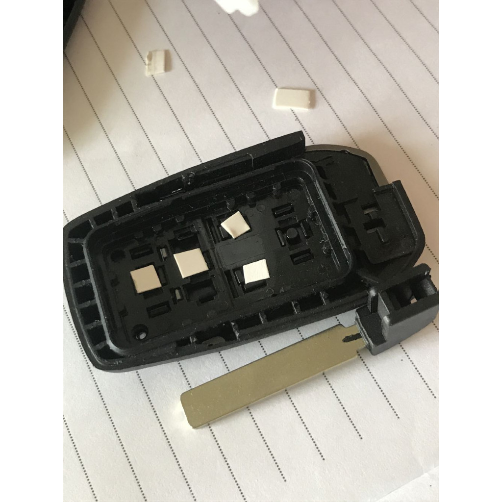 Toyota Updating 5/6 Buttons Smart Key Casing To Replace & Modify New ...