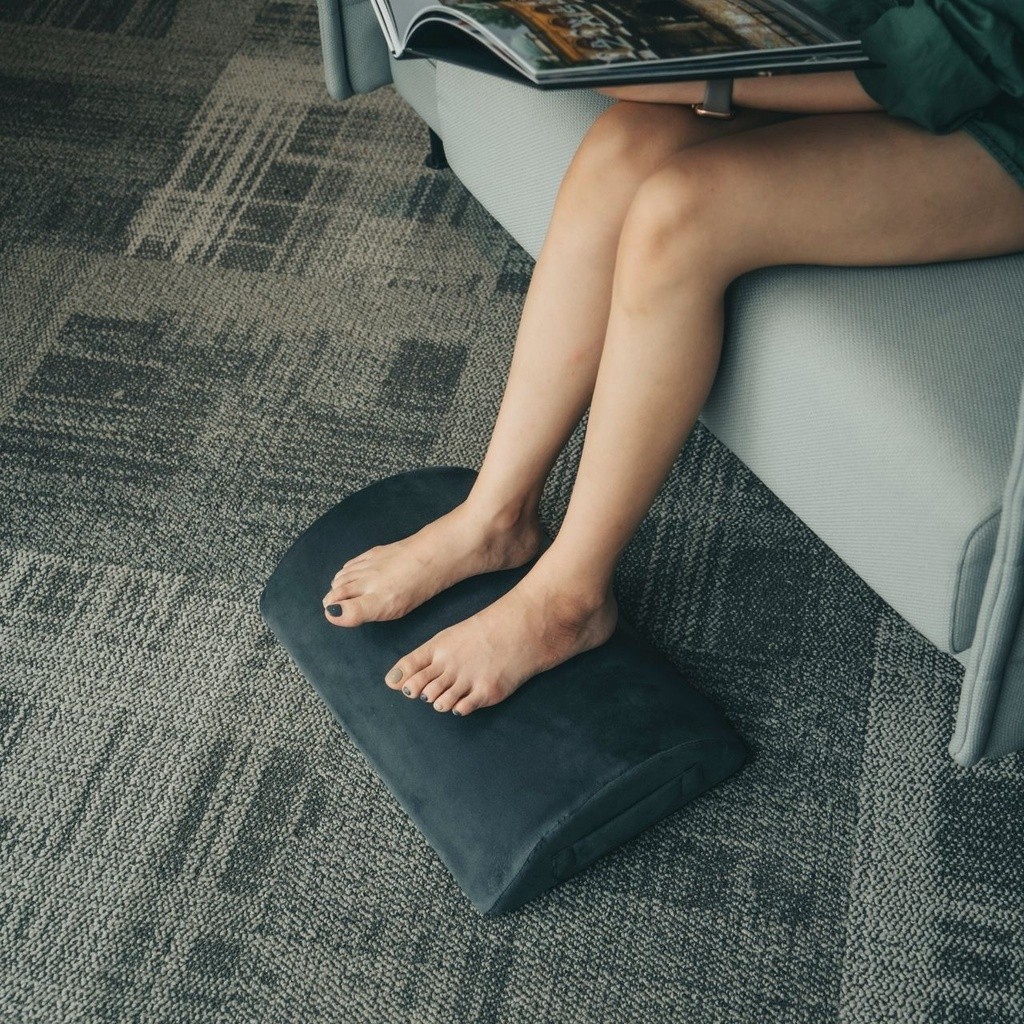 ANEW Premium Ergonomic Footrest Leg Under Desk Knee Support Cushion ...