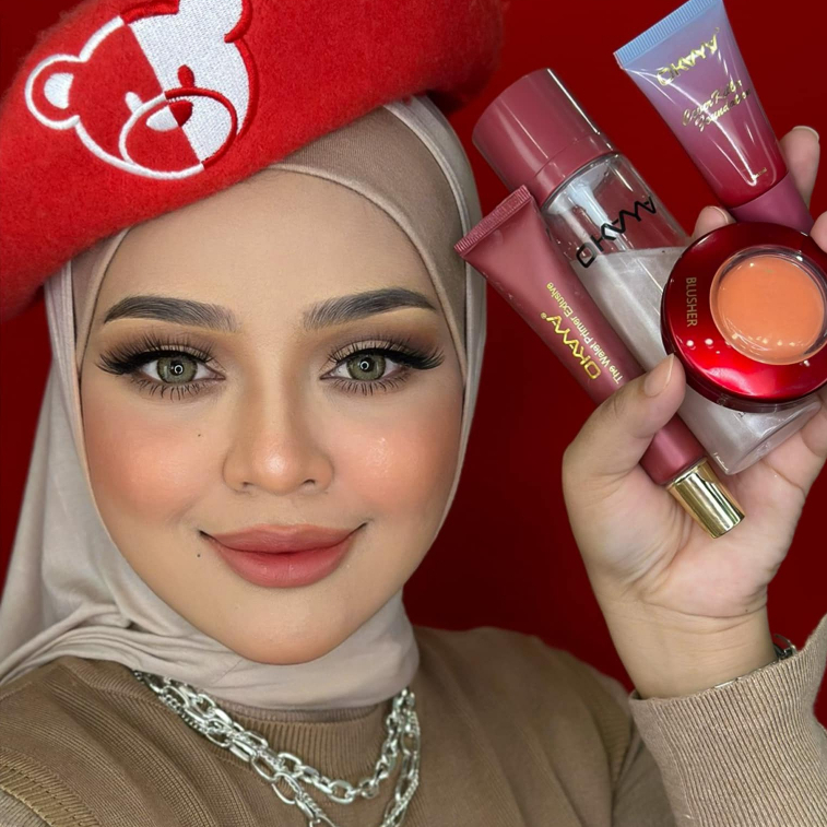 OKAYA x MUA Bellaz Favourite Makeup - Foundation, Setting Spray, Loose ...