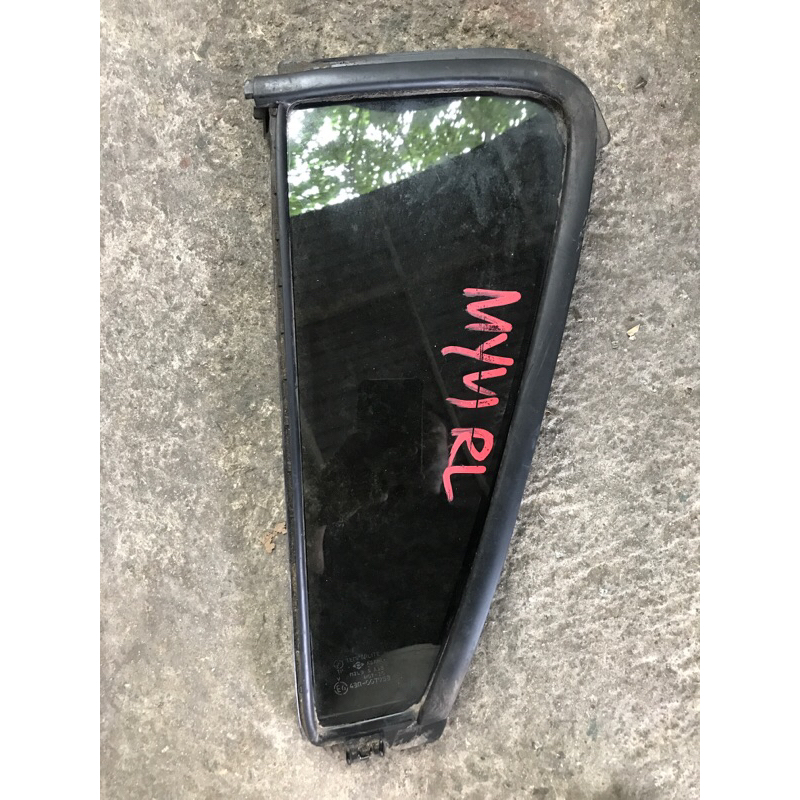 PERODUA MYVI 1ST REAR TRIANGLE GLASS ( RLH ) | Shopee Malaysia