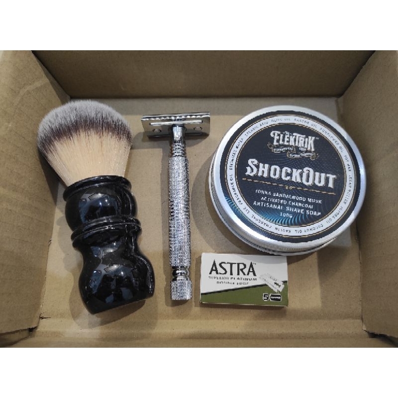 Cukur Double Edge Safety Razor & The Elektrik Chair 100g Skin Food ...