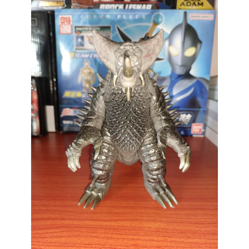 Bandai Ultra Monster EX Gomora Sofubi 6.5 inc (Rare) (Pre-Loved ...
