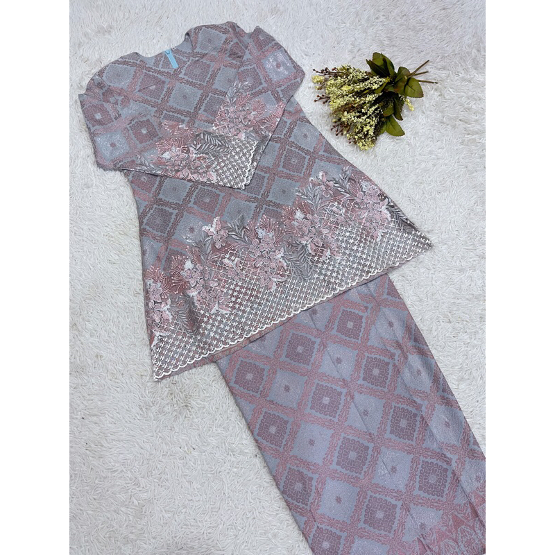 Songket Riau Lace / Baju Nikah Songket / Kurung Riau / Baju Nikah ...