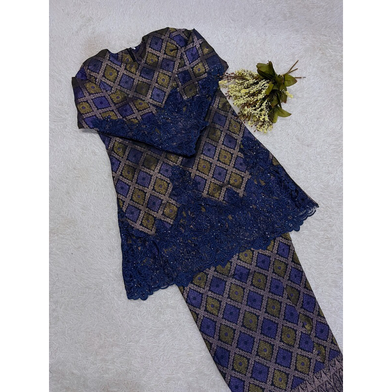 Songket Riau Lace / Baju Nikah Songket / Kurung Riau / Baju Nikah ...
