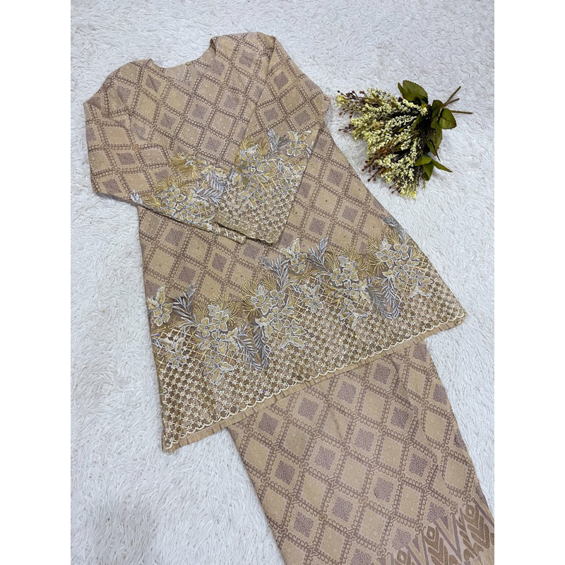 Songket Riau Lace / Baju Nikah Songket / Kurung Riau / Baju Nikah ...