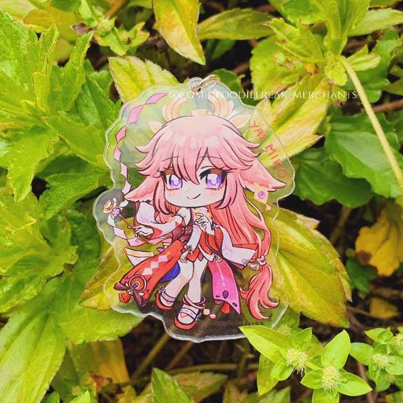 Anime/ Hsr / Oc Fanarts Acrylic Keychains | Standee | Badge 🎨 | Shopee ...