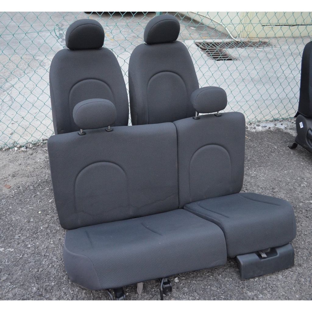 Passo Racy Seat Hitam Red dot Myvi boon black seat japan jdm | Shopee ...