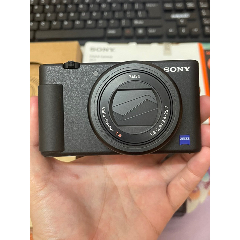 Sony ZV1 VLogging Camera | Shopee Malaysia