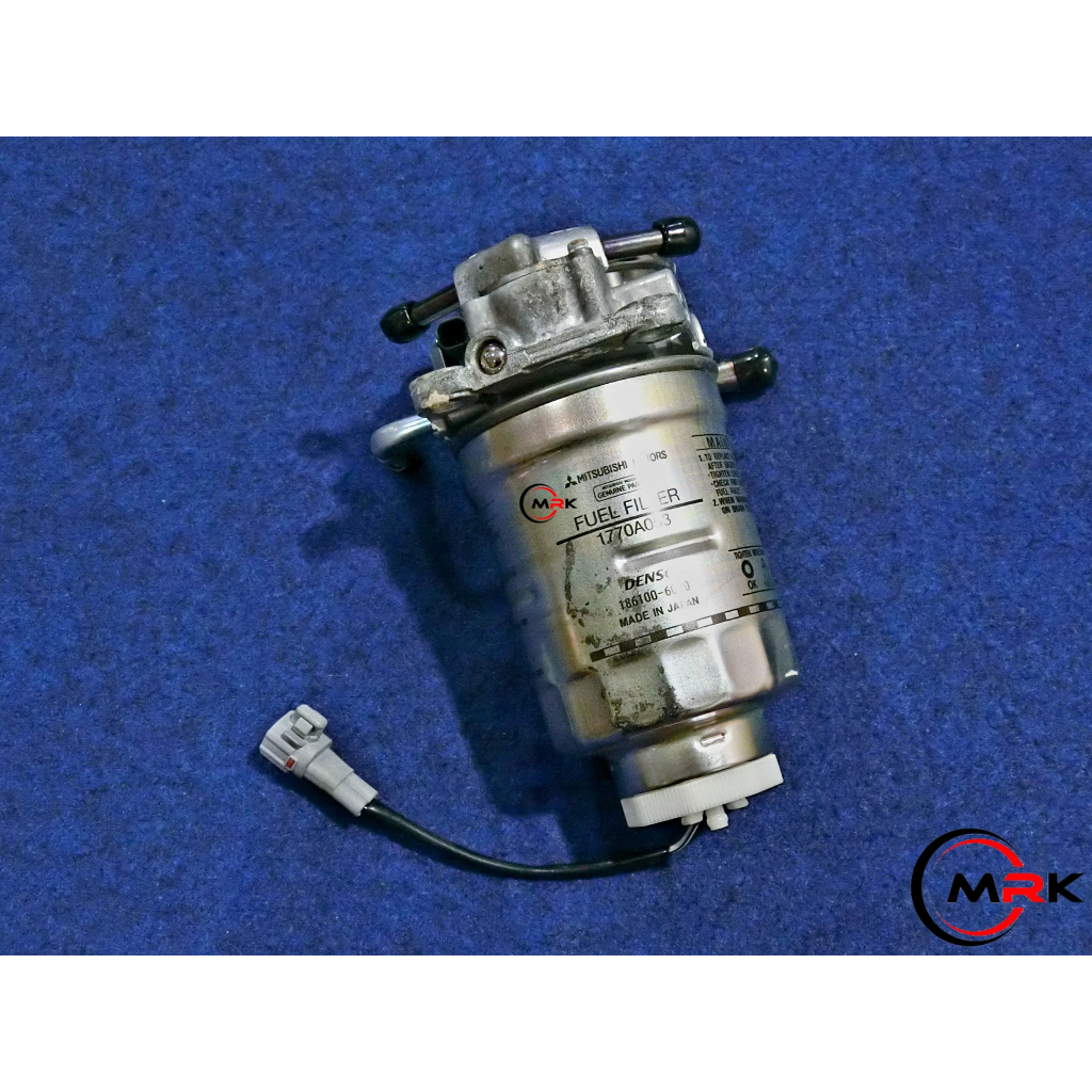 Genuine Mitsubishi Triton 4D56u Turbo Diesel Fuel Filter Primer Pump ...