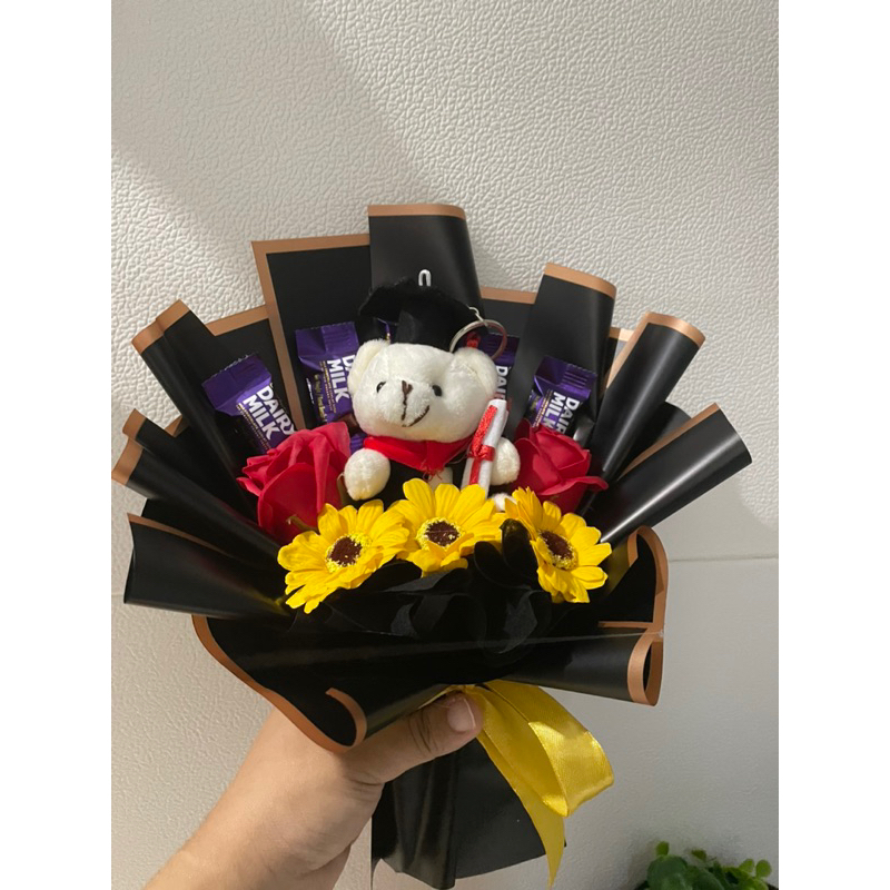 bouquet graduasi graduation suitable for convocation konvokesyen gift ...
