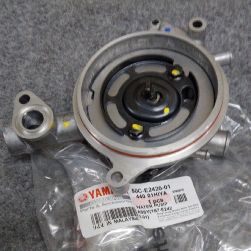 🇲🇾Negeri sembilan [Ready Stock] 50C-E2420-01 Yamaha LC 135 water pump ...