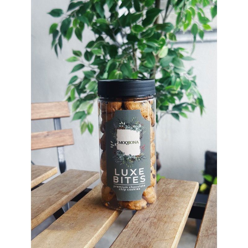 Luxe Bites Premium Chocolate Chip Cookies | Shopee Malaysia