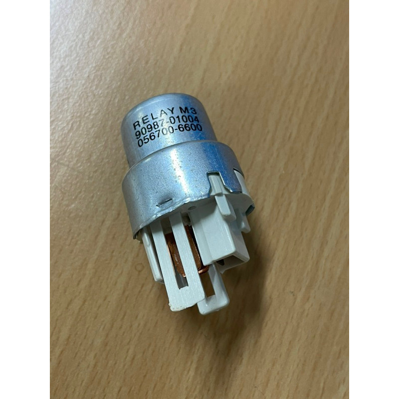TOYOTA RELAY ( Code - 90987 - 01004 ) 24V 3PIN (MADE IN MALAYSIA ...