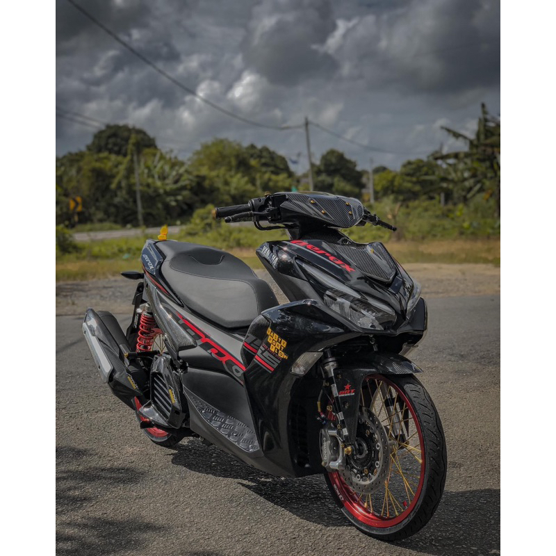 COVERSET NVX V2 AEROX 2022 MERAH ORIGINAL | Shopee Malaysia