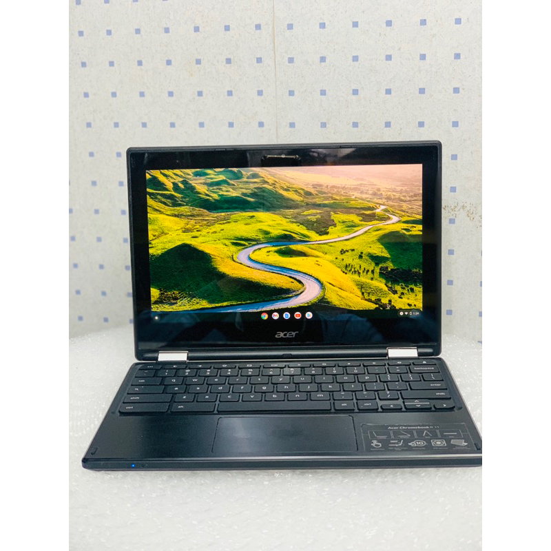 acer touch screen Chrome book like new with ssd 4Gb ram full Roate 360 ...