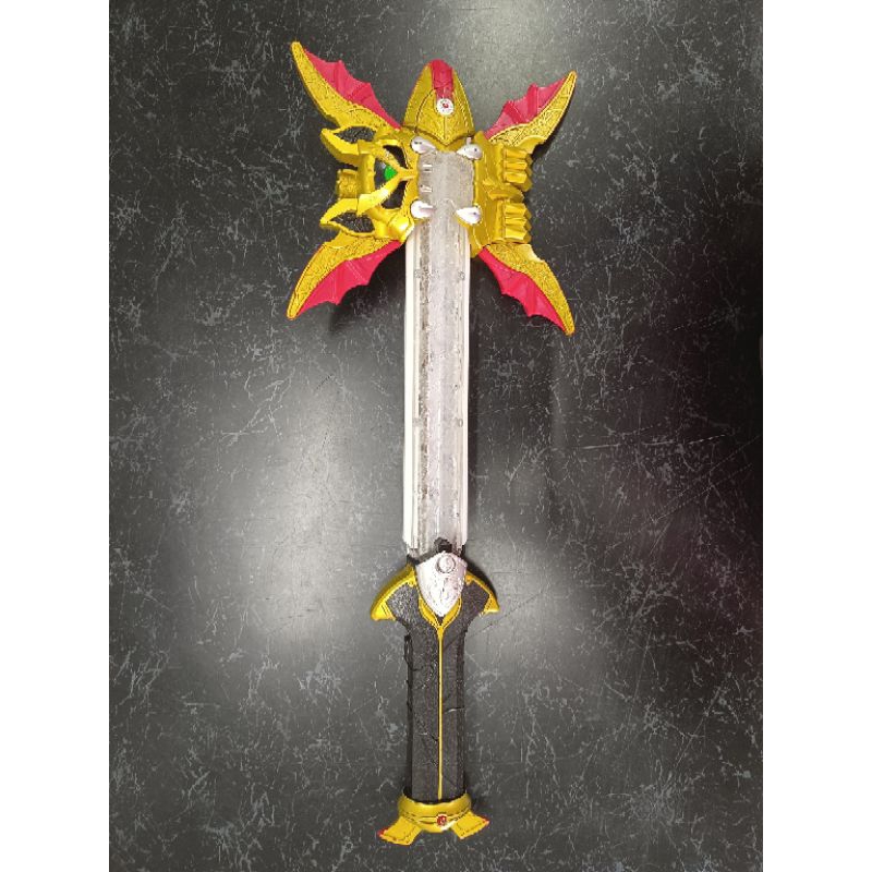 Kamen Rider Kiva - DX - Masumeragi Ken Zanvat Sword (Bandai) | Shopee ...