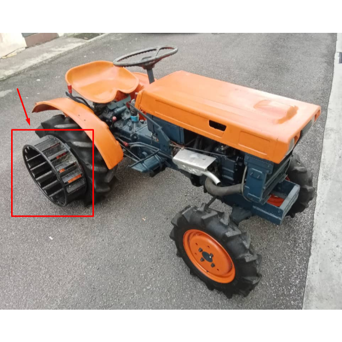 Tractor Traktor Kubota B6000 Rear Wheel Support Double Wheel Iron Wheel ...