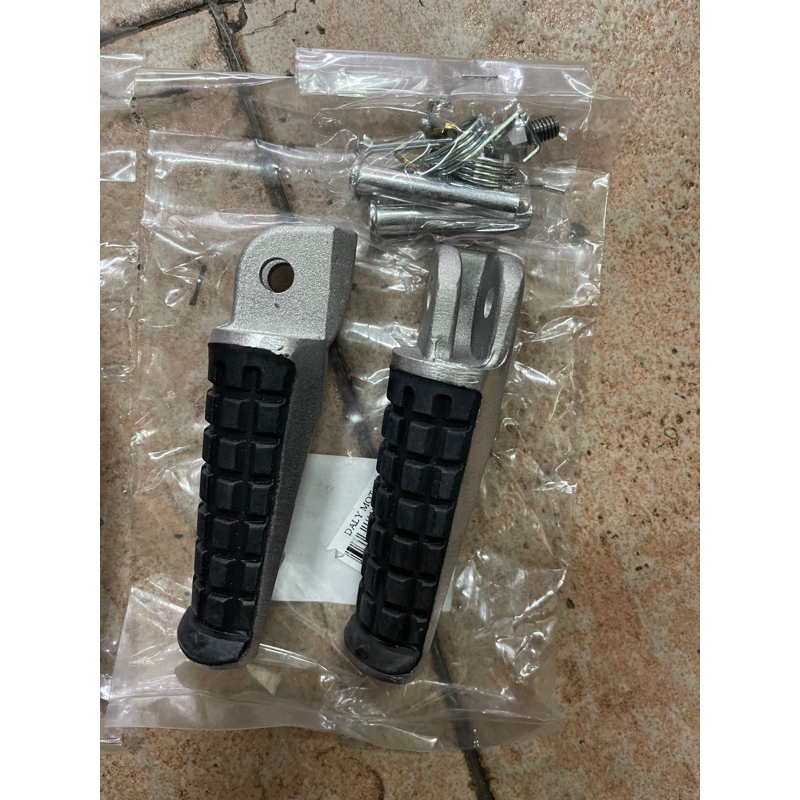 RACING FRONT ALLOY FOOTREST STEP WITH RUBBER RSX TZM Y125Z y125zr 125zr ...