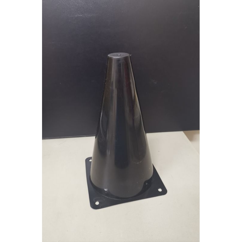 9 inches plastic cone for sports training / kon 9" sukan/ Pelbagai ...