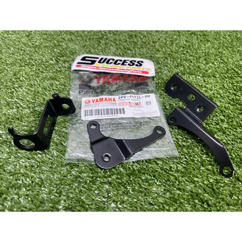 Y15 Y15ZR V1 V2 LEG SHIELD BRACKET KAKI COVER BAWAH LOWER COVER BRACKET ...