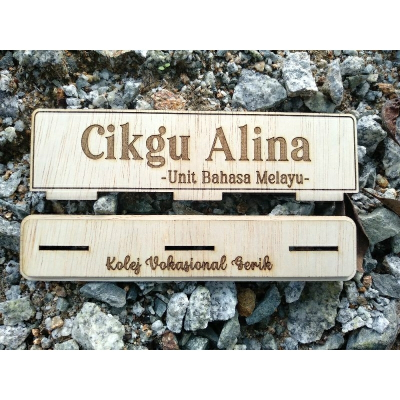 Custom Name Mini Stand Wooden Plate Table Papan Tanda Nama Meja Hadiah ...