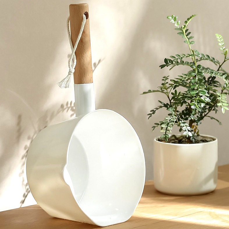 Muji Style Plastic Bucket Bath Ladle with Wooden Handle Pail | Shopee ...