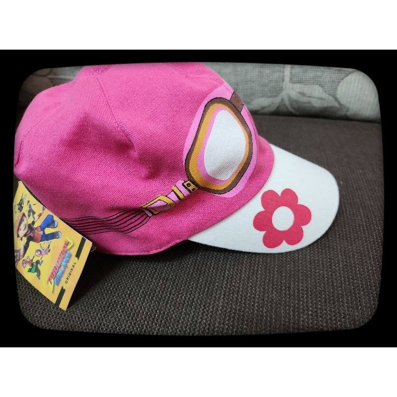 YAYA cap (limited 100%original) | Shopee Malaysia