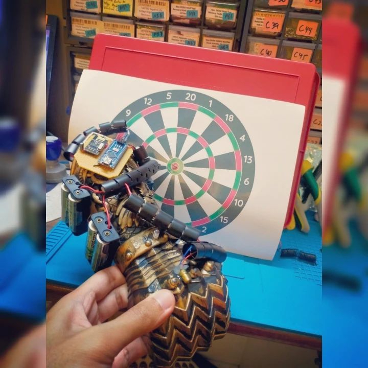 Gimik Pameran Perisai Tangan Projek Arduino Exhibition Gimmick Projek ...