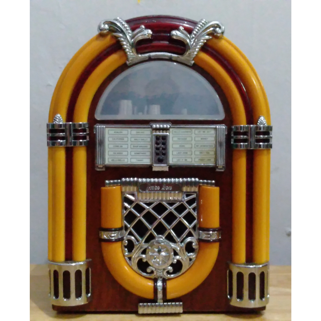 Vintage/Retro Look Radio Mini Juke Box shape decoration 20.5cm | Shopee ...