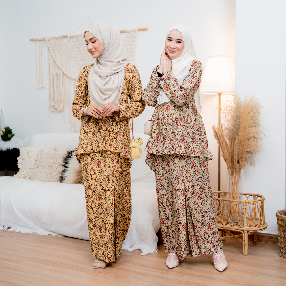 SALE Rayyan Haya’ Imara & Aarya Ruffle Kurung Long Sleeve Comfy ...
