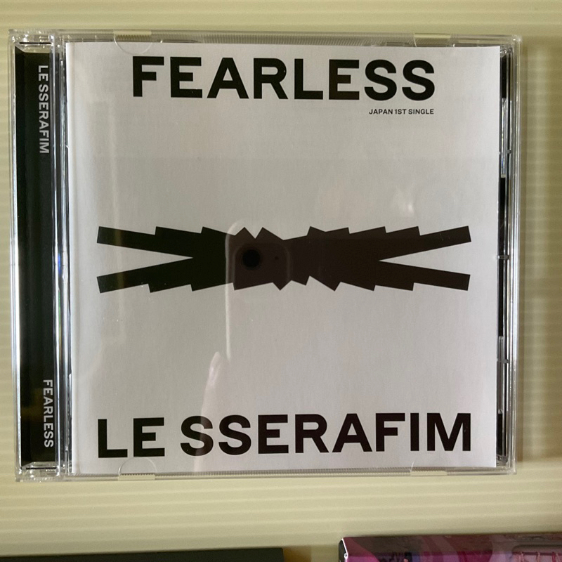 LE SSERAFIM LESSERAFIM FEARLESS JAPAN UNSEALED ALBUM | Shopee Malaysia