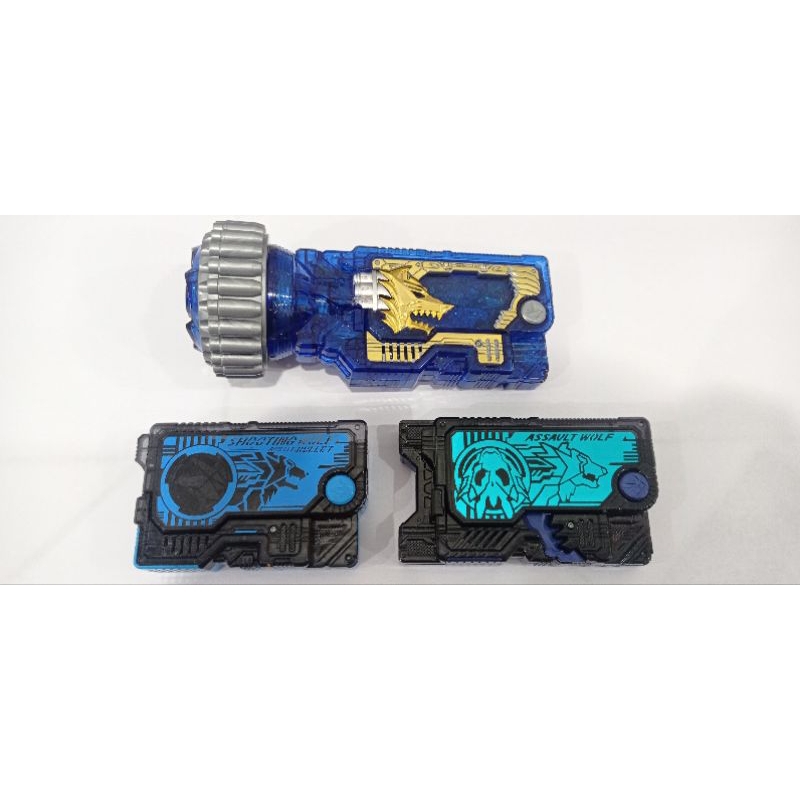 BANDAI KAMEN RIDER ZERO ONE DX PROGRISE KEY SHOOTING WOLF ASSAULT WOLF ...