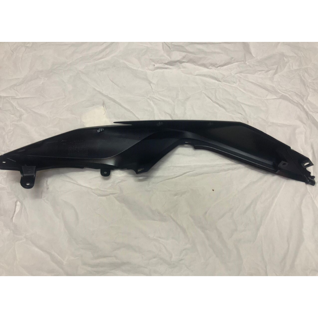 KAWASAKI NINJA ZX636R COVER TAIL RIGHT P/N 36040-0134-660 NEW (READY ...