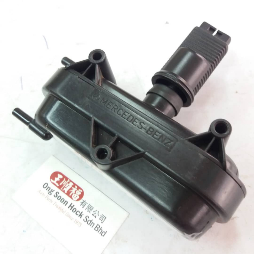 Original Mercedes W123 Vacuum Element Door Lock Actuator Trucktec 000 ...