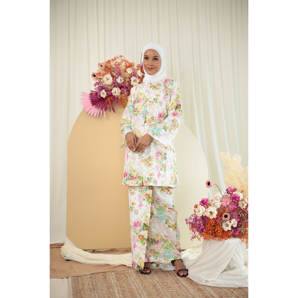 Qhaira Kurung (Raya 2023) | Shopee Malaysia