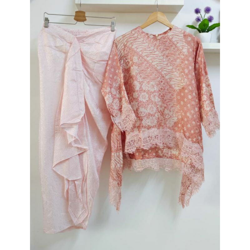 🔥READY STOCK🇲🇾🔥BAJU KURUNG PARIO LACE VISCOSE SEMI SUTERA☑️SET BATIK ...