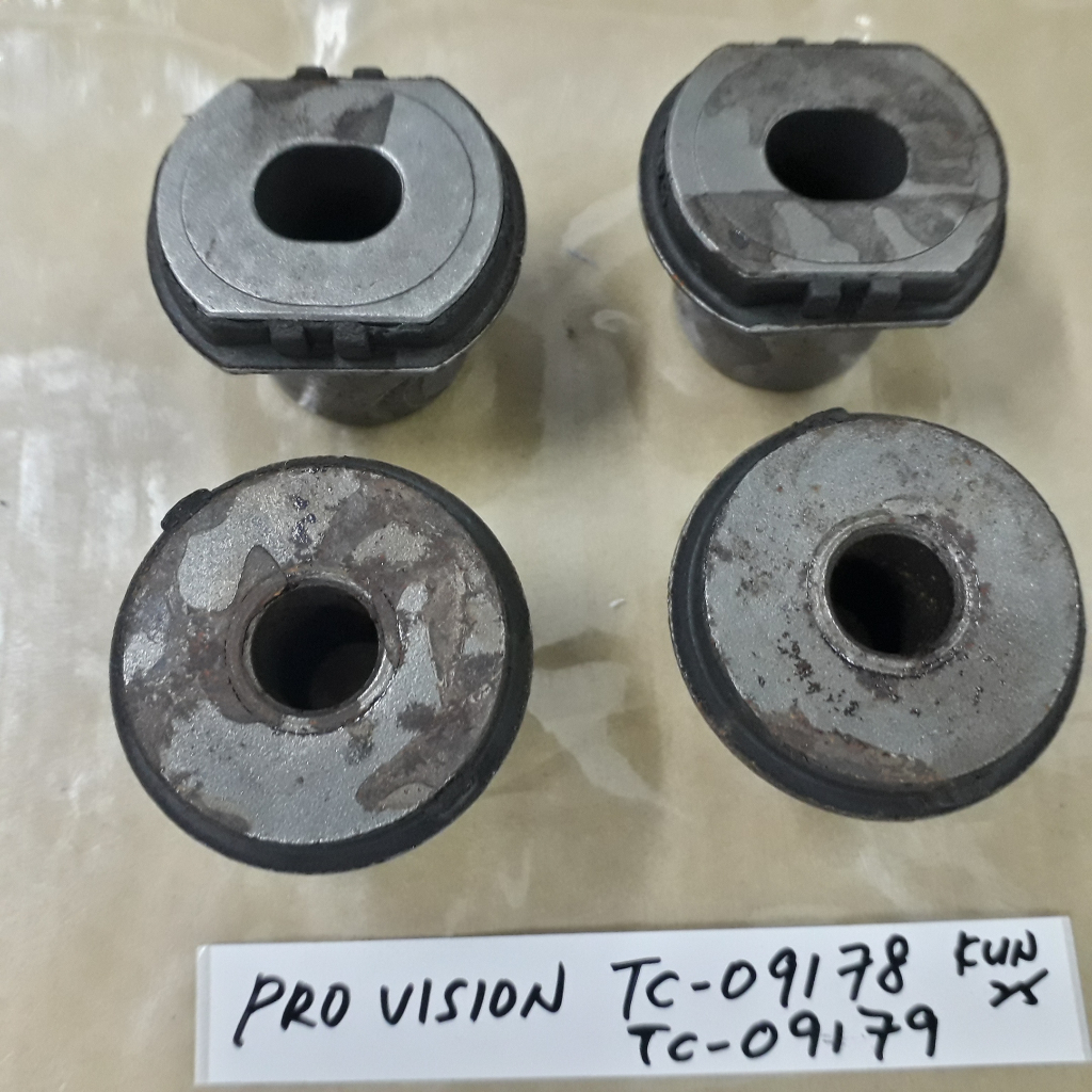 (4PCS TC-09178/TC-09179) (OLD STOCK) STEERING RACK BUSH TOYOTA HILUX ...