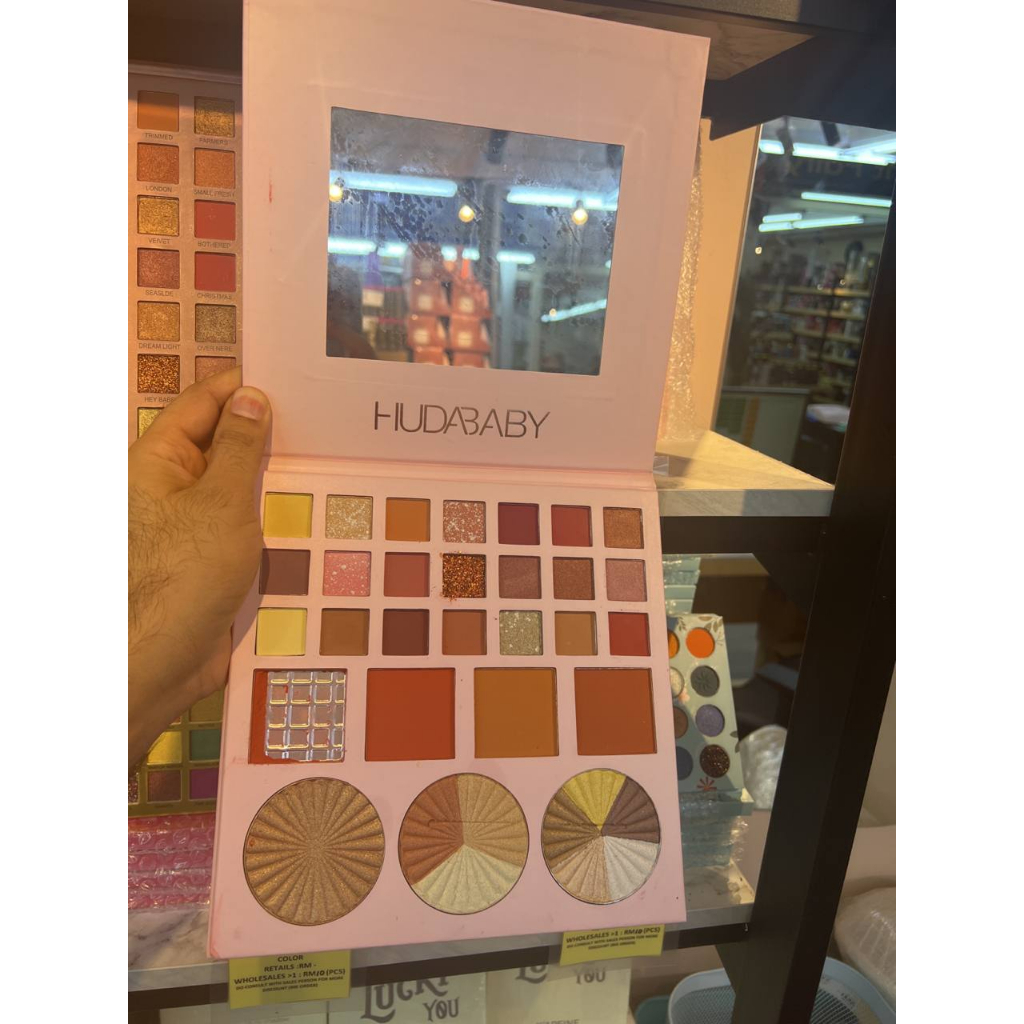 HUDA BABY EYESHADOW 50 COLORS FOR ALL TYPE OF SKIN | Shopee Malaysia