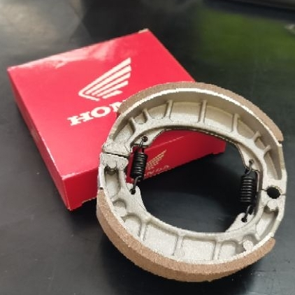 REAR BRAKE SHOE WITH SPRING BRAKE SHOE EX5/LC135/SRL115/KRISS/WAVE125 ...