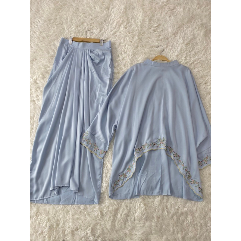 SALOMA KURUNG RAYA 2023 | Shopee Malaysia