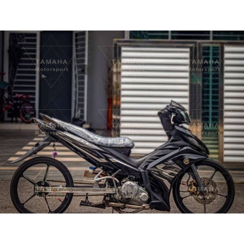 Yamaha Lc135 V2 V3 V4 V5 V6 V7 Body Cover Stripe Sticker custom silver ...