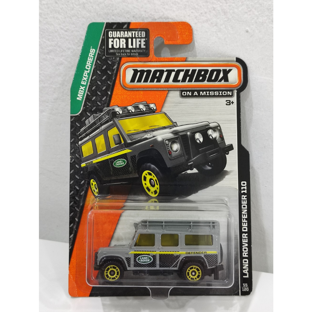 Matchbox Land Rover Defender 110 (Bottom card got minor bent mark ...